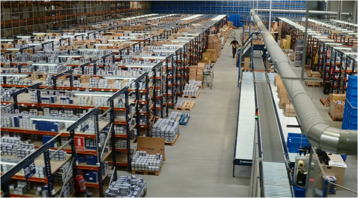 Video: Solución omnicanal para la logística de Danone - Mecalux.com.co