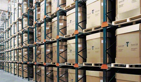 Estantería drive-in - Mecalux.com.co